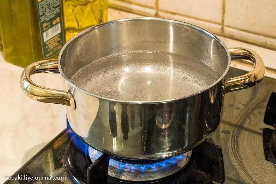 Узнаем как вскипятить воду в микроволновке? практические рекомендации